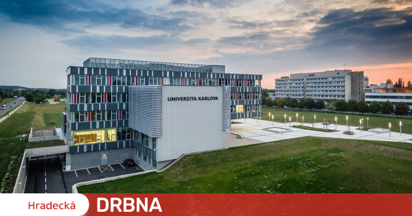 Univerzita Karlova začala v Hradci stavět dvě budovy kampusu za 6,1 miliard
