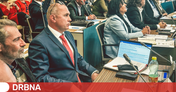 Hejtmanem hradeckého kraje se dnes stal Petr Koleta z vítězného ANO