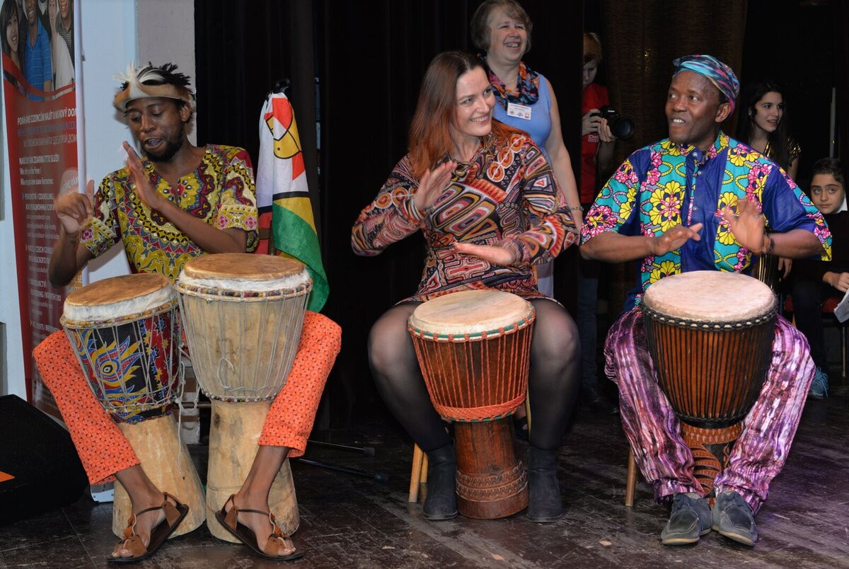 V Hradci se během Setkání národů potká svět pod jednou střechou